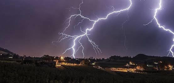 Tension As Lightning Strikes 2 Dead, Injures Four In Imo State