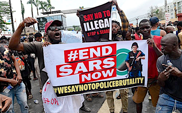 #ENDSARS Protest: Port Harcourt Protesters Defile Gov. Wike's Order