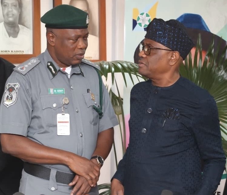 Customs Boss Visits FCT Minister, Secures Land to Build Schools for ...