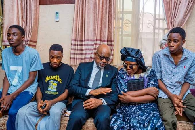 Governor Abiodun Visits Family Of Murdered Director, Says Perpetrators ...