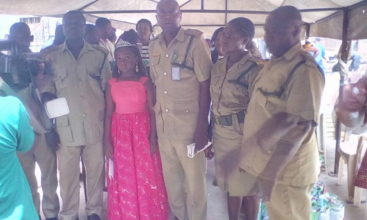 8years old beauty queen visits Suleja Prison, Donates Materials