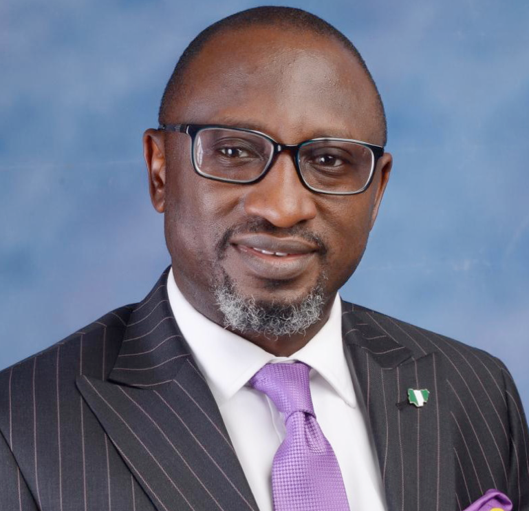 PDP Federal Lawmaker Defects To APC, Cites ‘Internal Crisis’ PDP Federal Lawmaker Defects To APC, Cites ‘Internal Crisis’