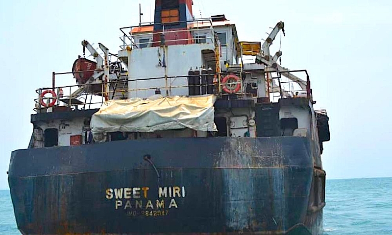 Nigerian Navy Intercepts Ghanian Vessel Carrying 2million Litres Of Stolen Fuel To Benin Republic