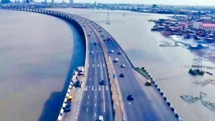 Lagos Government Reopens Third Mainland Bridge For Commuters