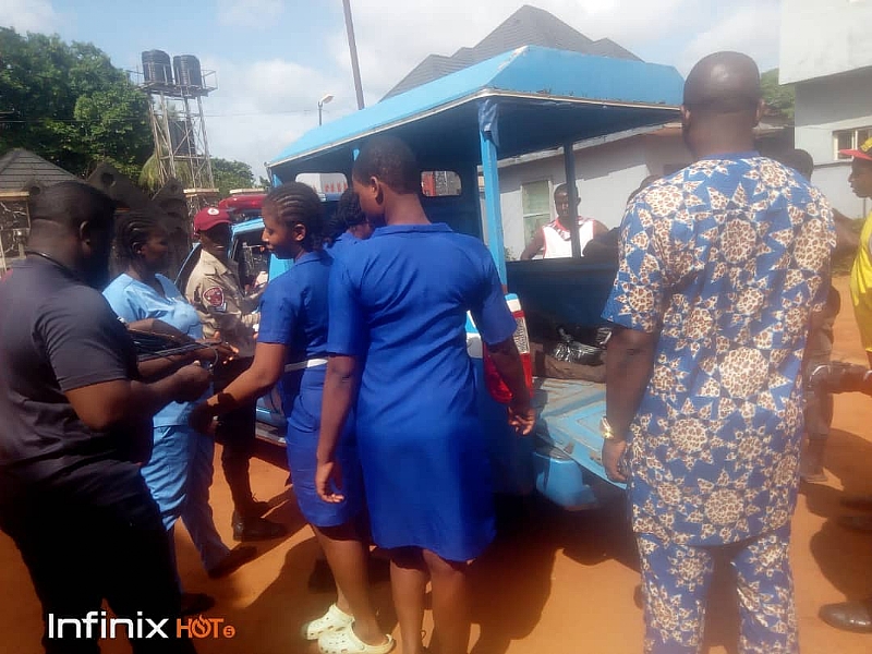 Izaga Masquerade Escapes Death As Truck Crushes One in Anambra