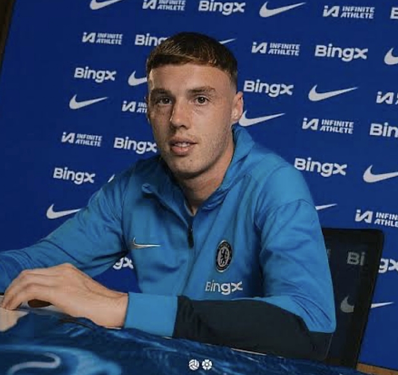 Cole Palmer Pens New Chelsea Contract