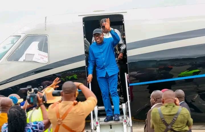 Photos News: Governor Fubara Arrives In Port Harcourt Amid Mammoth Crowd