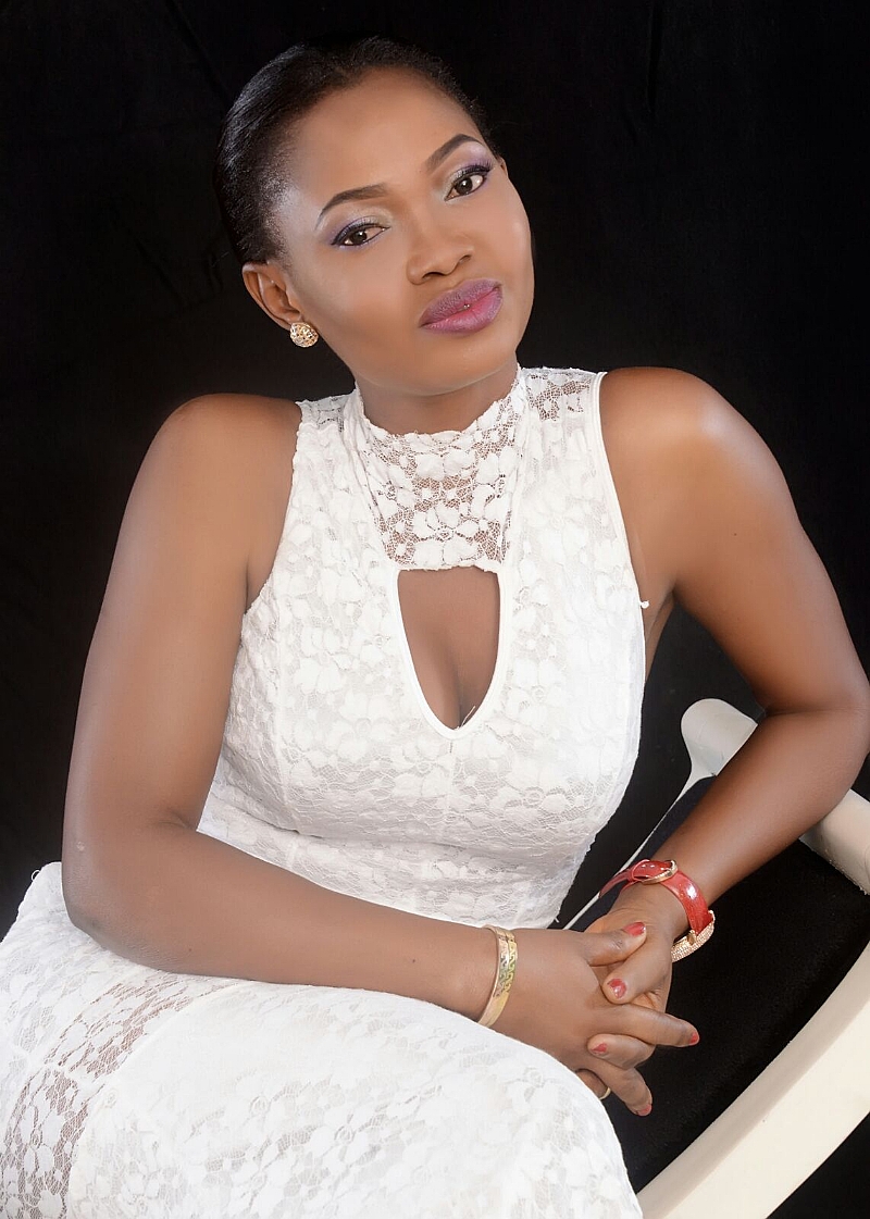Yoruba Actress, Mercy Ebosele Releases Stunning Photos
