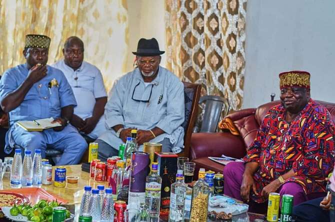 Historic Accord Strengthens Ties Between Ezekiel Hart Family and Oyigbo ...