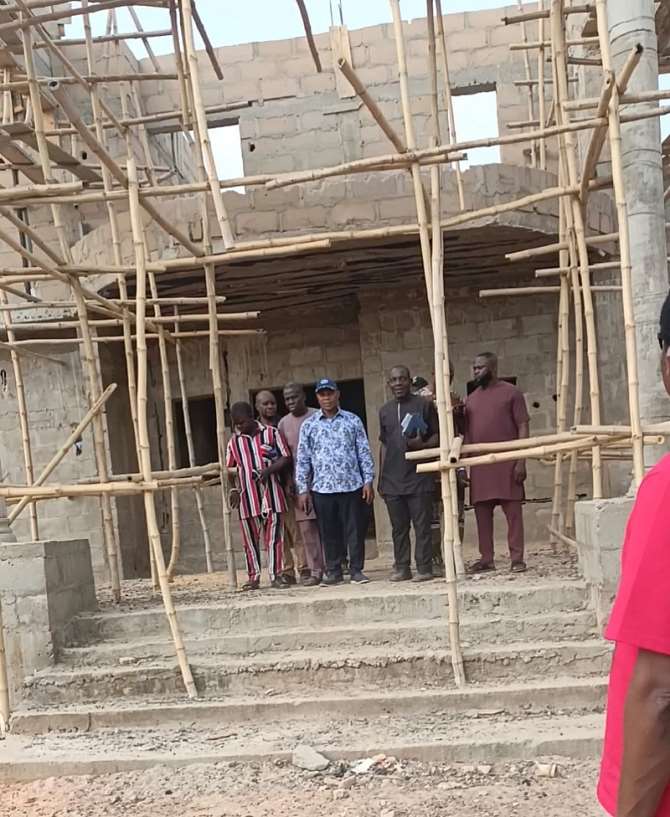 Ebonyi Commissioner Orders Contractors To Go Back To Site.